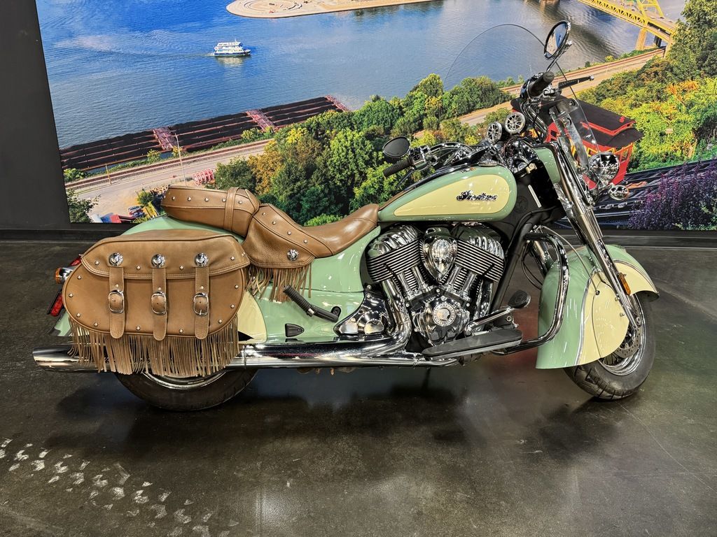 Used 2018 Indian Motorcycle® Chief® Vintage ABS Willow Green over Ivory ...